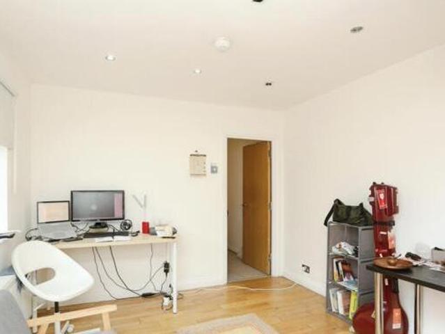 Palace Grove, Bromley, 1 Bedroom Flat