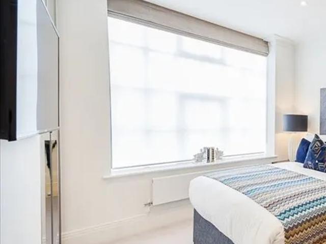 Palace Wharf, 1 5 Crabtree Lane, London, SW6 6LE, United Kingdom | 2 bed apartment for rent #165994634 | Rentberry