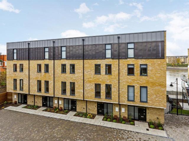 Palace Wharf Apartments, Rainville Road, London W6, 2 bed flat to rent, £5,633 pcm | PrimeLocation