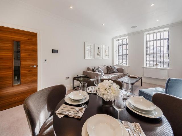 Palace Wharf, London, W6 2 bed apartment to rent £4,442 pcm £1,025 pw