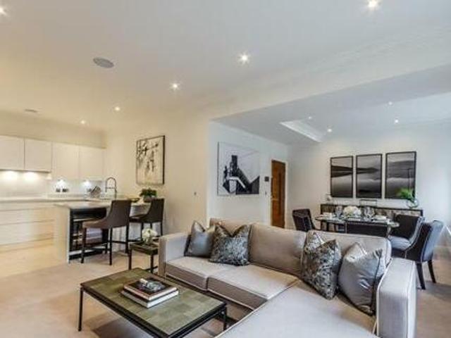 Palace Wharf, London, 2 Bedroom Flat
