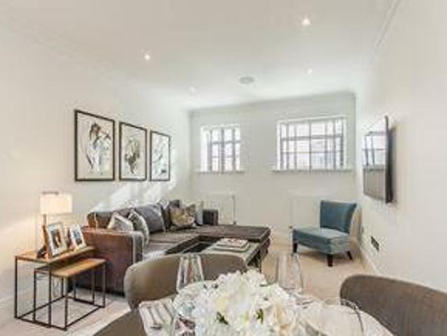 Palace Wharf, Rainville Road, 2 Bedroom Flat