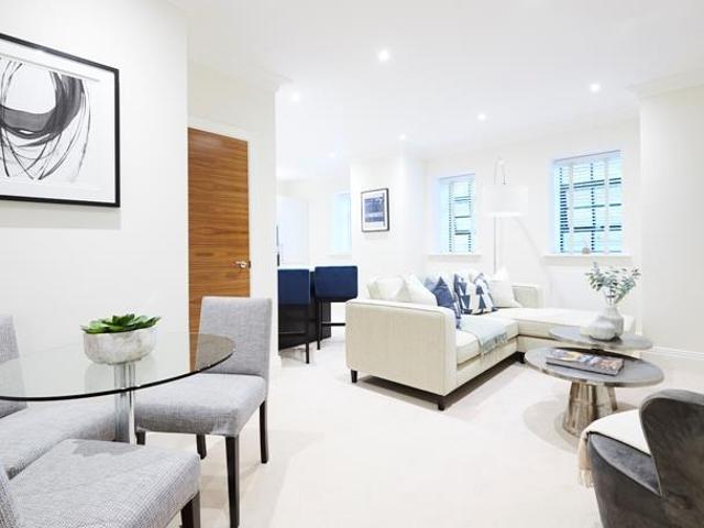 Palace Wharf, Rainville Road, London W6 1 bed flat to rent £2,795 pcm £645 pw