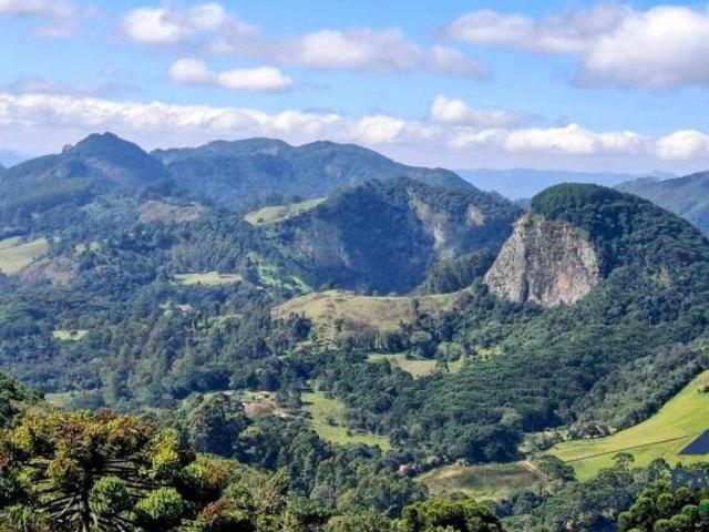 Palco Mantiqueira: Terreno c/ Vista das Pedras Chanfrada, Forno e Baú!