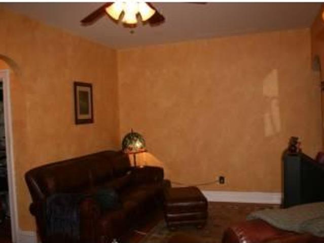Palisade Av Condos: 1 bd 1 ba $1400