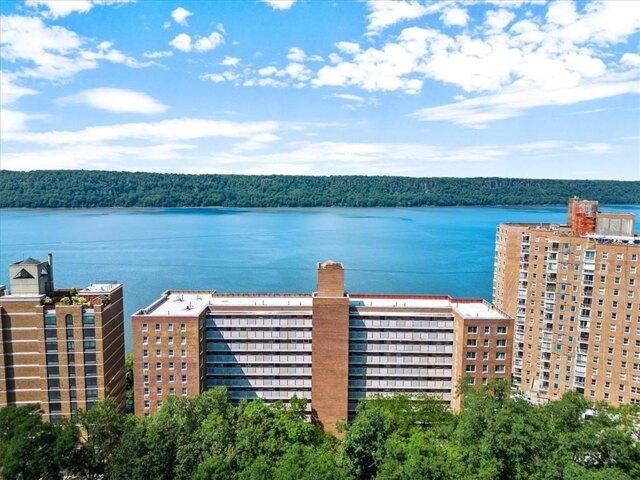 Palisade Ave Apt G, Bronx, Property For Sale