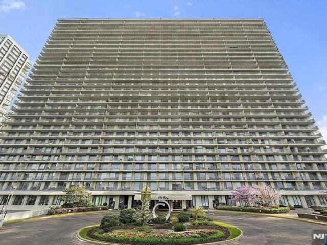 Palisade Ave Apt G, Fort Lee, Property For Sale