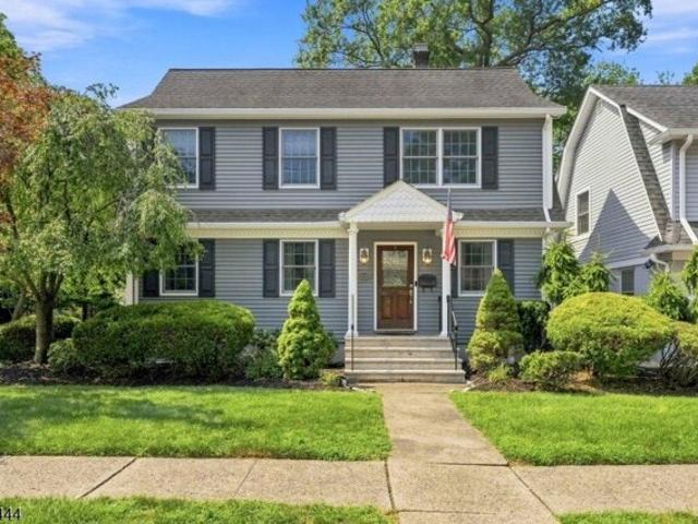 Palisade Ave, Emerson, Home For Sale