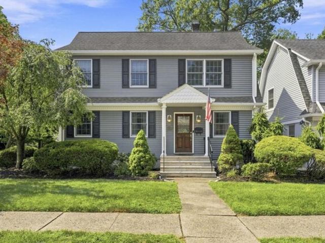 Palisade Ave, Emerson, Home For Sale