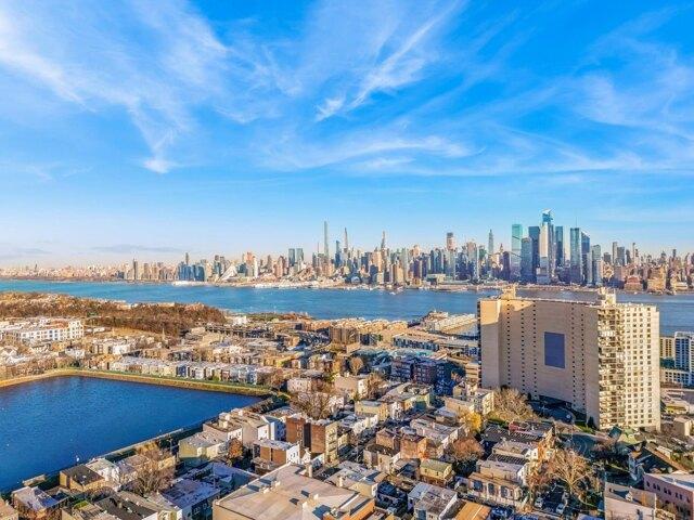 Palisade Ave, Union City, Home For Sale