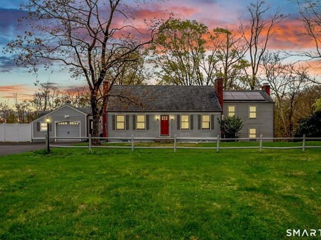 Palisado Ave, Windsor, Home For Sale