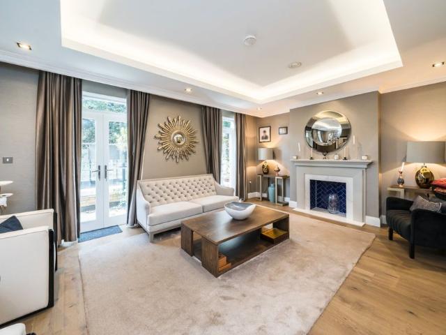 Palladian Gardens, Chiswick, W4, London
