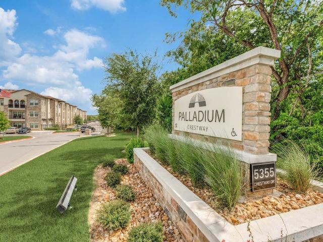 Palladium Crestway 3 Bedroom Apartment for Rent at 5355 Crestway Dr, San Antonio, TX 78239