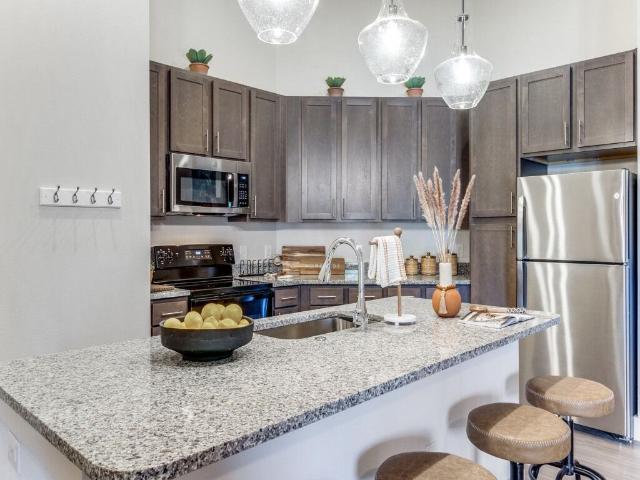 Palladium San Antonio 3 Bedroom Apartment for Rent at 4750 W Military Dr, San Antonio, TX 78242