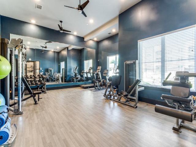 Palladium San Antonio 1 Bedroom Apartment for Rent at 4750 W Military Dr, San Antonio, TX 78242