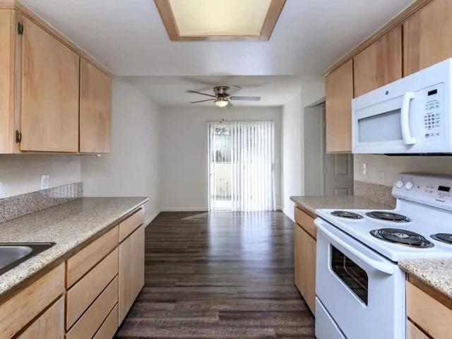 Palm Mission Village 2 Bedroom Apartment for Rent at 6549 N Palm Ave, Fresno, CA 93704