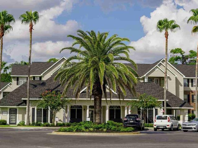 Palm Club Apartment Homes 1 Bedroom Apartment for Rent at 111 S Palm Dr, Brunswick, GA 31525