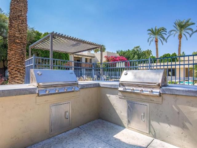 Palm Desert Apartments 2 Bedroom Apartment for Rent at 8429 N 27th Ave, Phoenix, AZ 85051