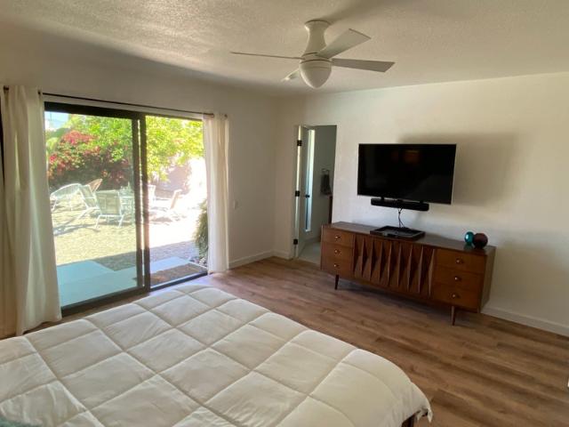 Palm Desert: Double Bedroom with en suite