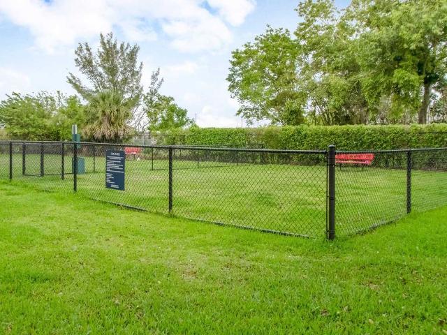 Palm Trace Landings Apartments 3 Bedroom Apartment for Rent at 6351 Palm Trace Landings Dr, Davie, FL 33314