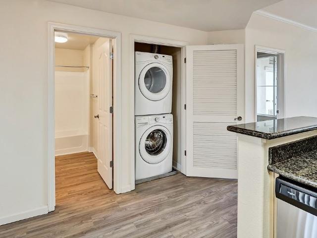Palma Sorrento at Palm Valley 1 Bedroom Apartment for Rent at 250 Palm Valley Blvd, San Jose, CA 95123 Blossom Valley