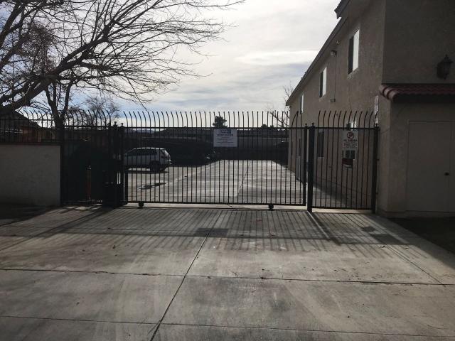 Palmdale #1 P1 2 Bedroom Apartment for Rent at 550 E Avenue Q12, Palmdale, CA 93550