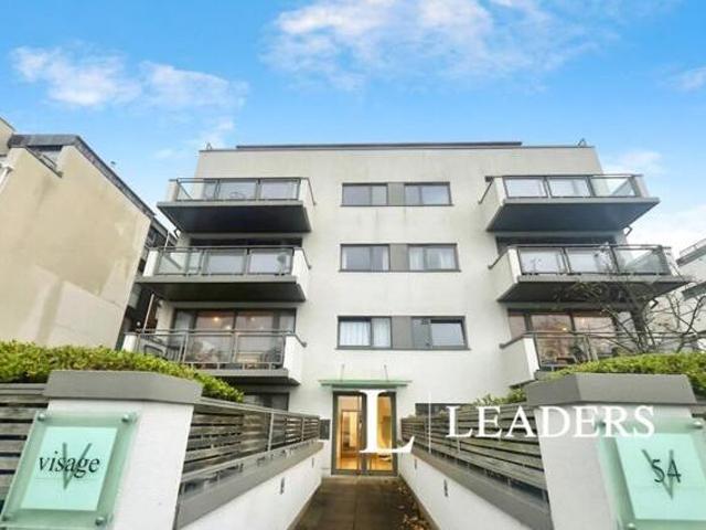 Palmeira Avenue, Hove, 3 Bedroom Flat