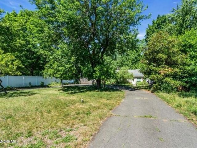 Palmer Ave, Holmdel, Home For Sale