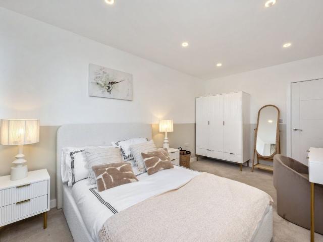 Palmer House, 110 111 Davigdor Road, Hove BN3, 1 bed flat to rent, £1,250 pcm | PrimeLocation