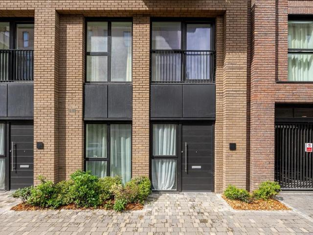 Palmer Street, Reading, RG1 2 bed apartment to rent £2,100 pcm £485 pw