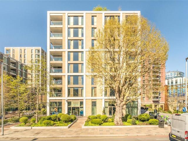 Palmer Road, London, SW11 2 bed apartment to rent £4,100 pcm £946 pw