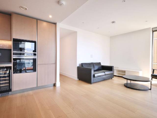 Palmer Road, London SW11, 2 bed flat to rent, £4,180 pcm | PrimeLocation