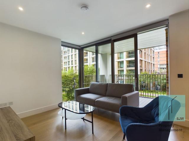 Palmer Road, Salisbury House SW11, 2 bed flat to rent, £4,100 pcm | PrimeLocation