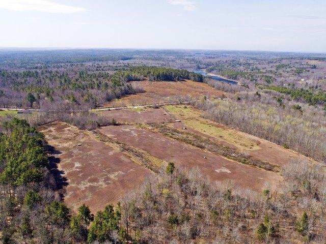 Palmer Rd, Pittston, ME 04345