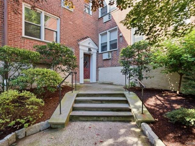 Palmer Ter Apt F, Mamaroneck, Property For Sale