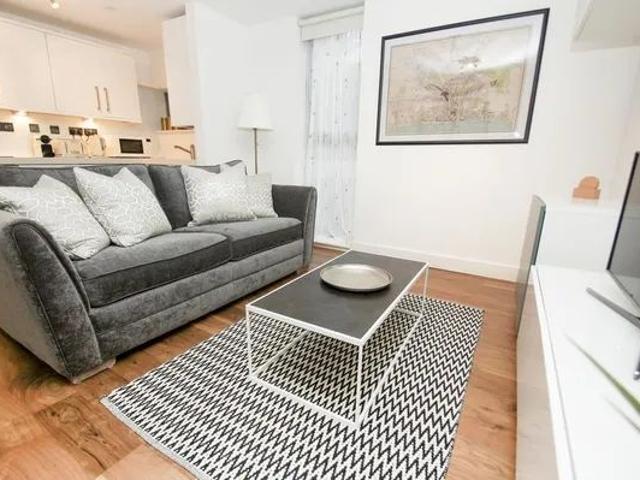 Palmeria Avenue BN3 3GB 1 bedroom apartment to rent