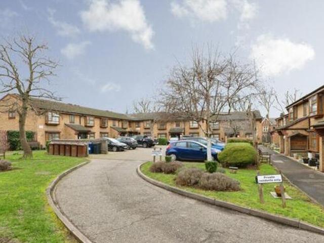 Palmers Drive, Grays, 1 Bedroom Flat