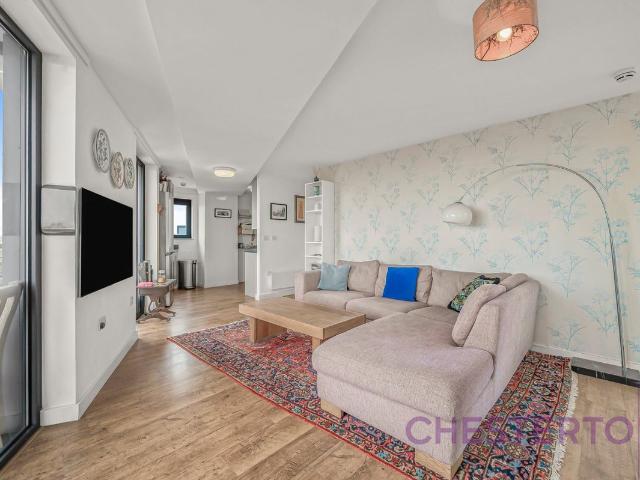 Palmers Road, Canary Wharf E2, 2 bed flat to rent, £3,300 pcm | PrimeLocation