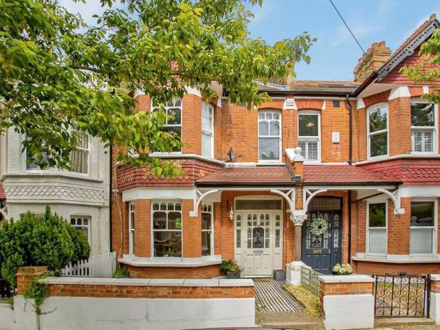Palmerston Road, London SW14 4 bed house to rent £5,000 pcm £1,154 pw