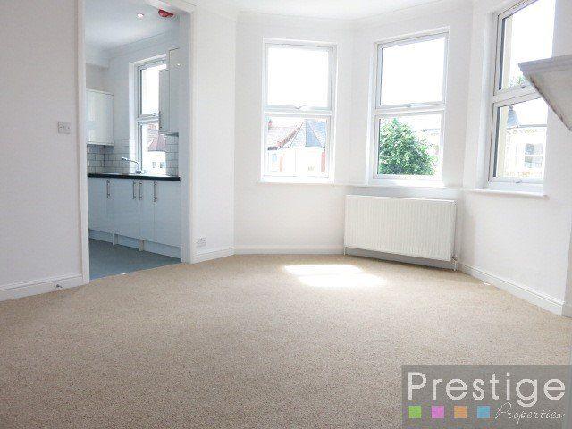 Palmerston Road N22, 3 bed maisonette to rent, £2,400 pcm | PrimeLocation