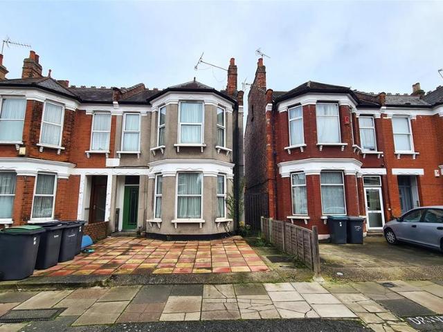 Palmerston Road, Wood Green N22 Studio to rent £1,150 pcm £265 pw