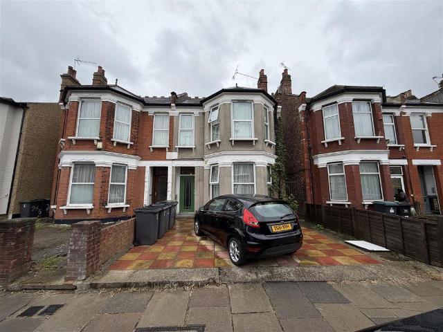 Palmerston Road, Wood Green N22 Studio to rent £1,150 pcm £265 pw