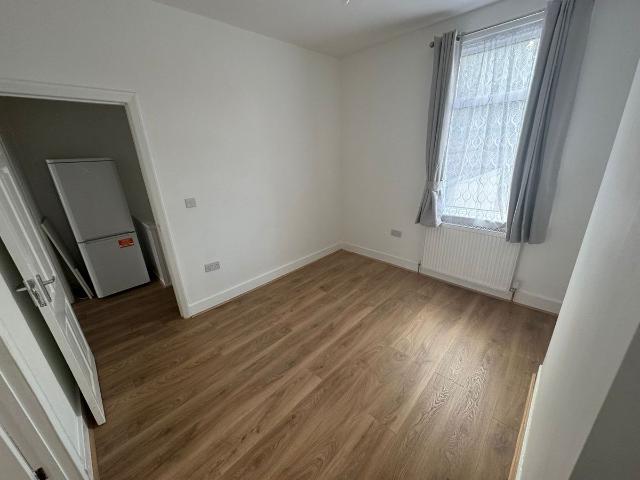 Palmerston Road, Walthamstow E17, 2 bed flat to rent, £1,600 pcm | PrimeLocation