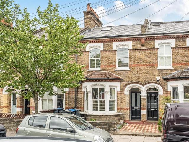 Palmerston Road, Wimbledon, SW19 4 bed house to rent £4,100 pcm £946 pw