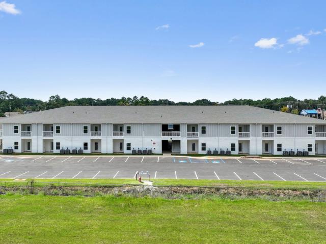 Palmetto Place Apartments – Modern Living in a Prime Location