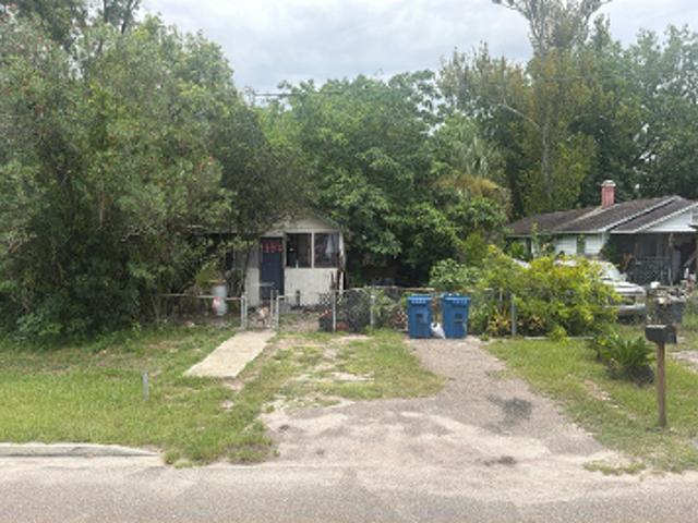 Palmetto St