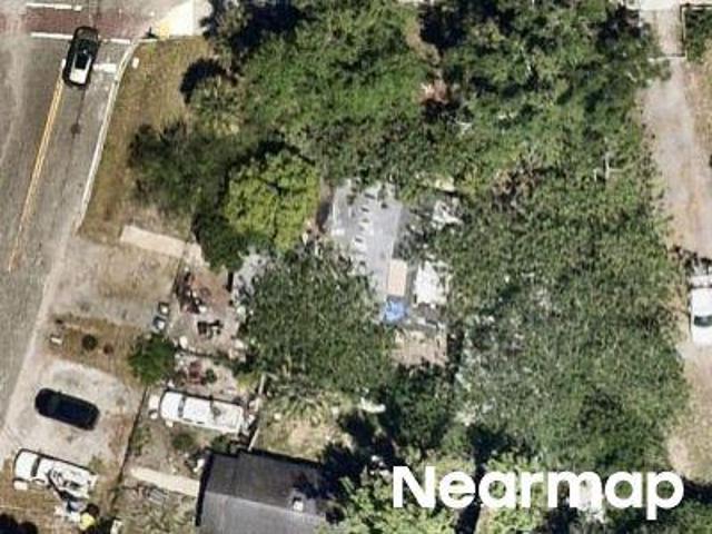 Palmetto St