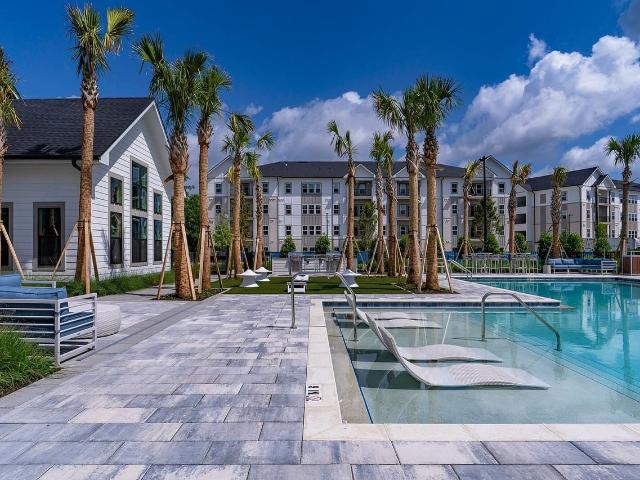 Palmhouse 3 Bedroom Apartment for Rent at 1485 Fouraker Rd, Jacksonville, FL 32221 Rolling Hills