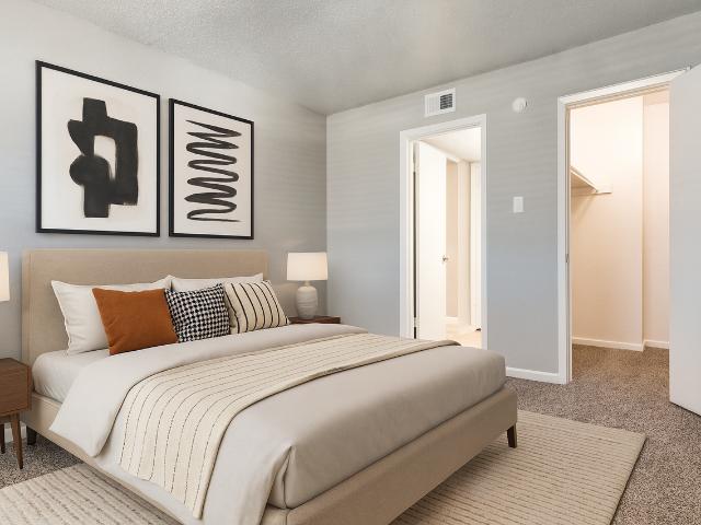 Palmilla Apartments 2 Bedroom Apartment for Rent at 932 Hilltop Dr, Irving, TX 75060