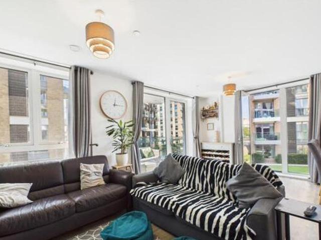 Palmitine House, York Road, 2 Bedroom Flat